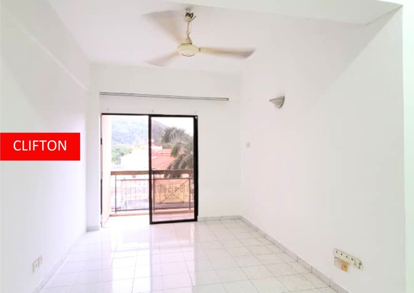 Taman Desa Relau 2 700sqft Ori unit 1 Carpark - Malaysia Property Condo