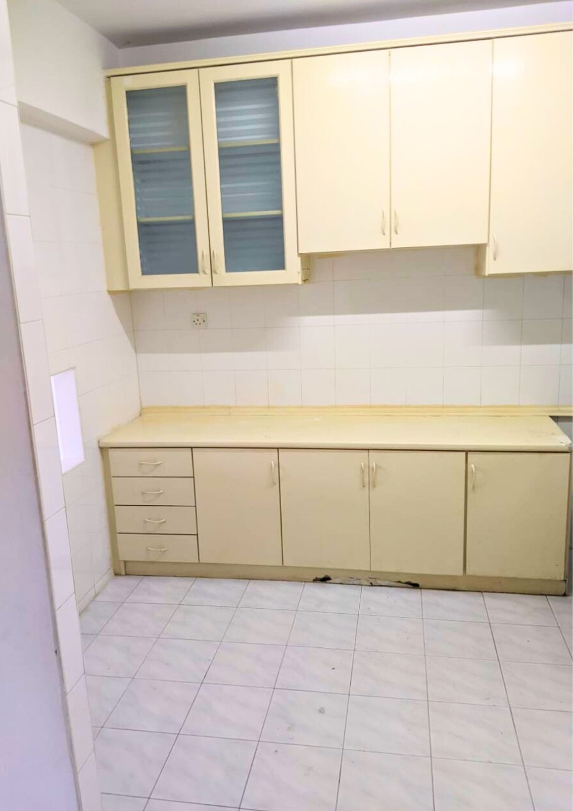 Halaman Kristal 1100sqft Unfurnished 1 Carpark - Malaysia Property Condo