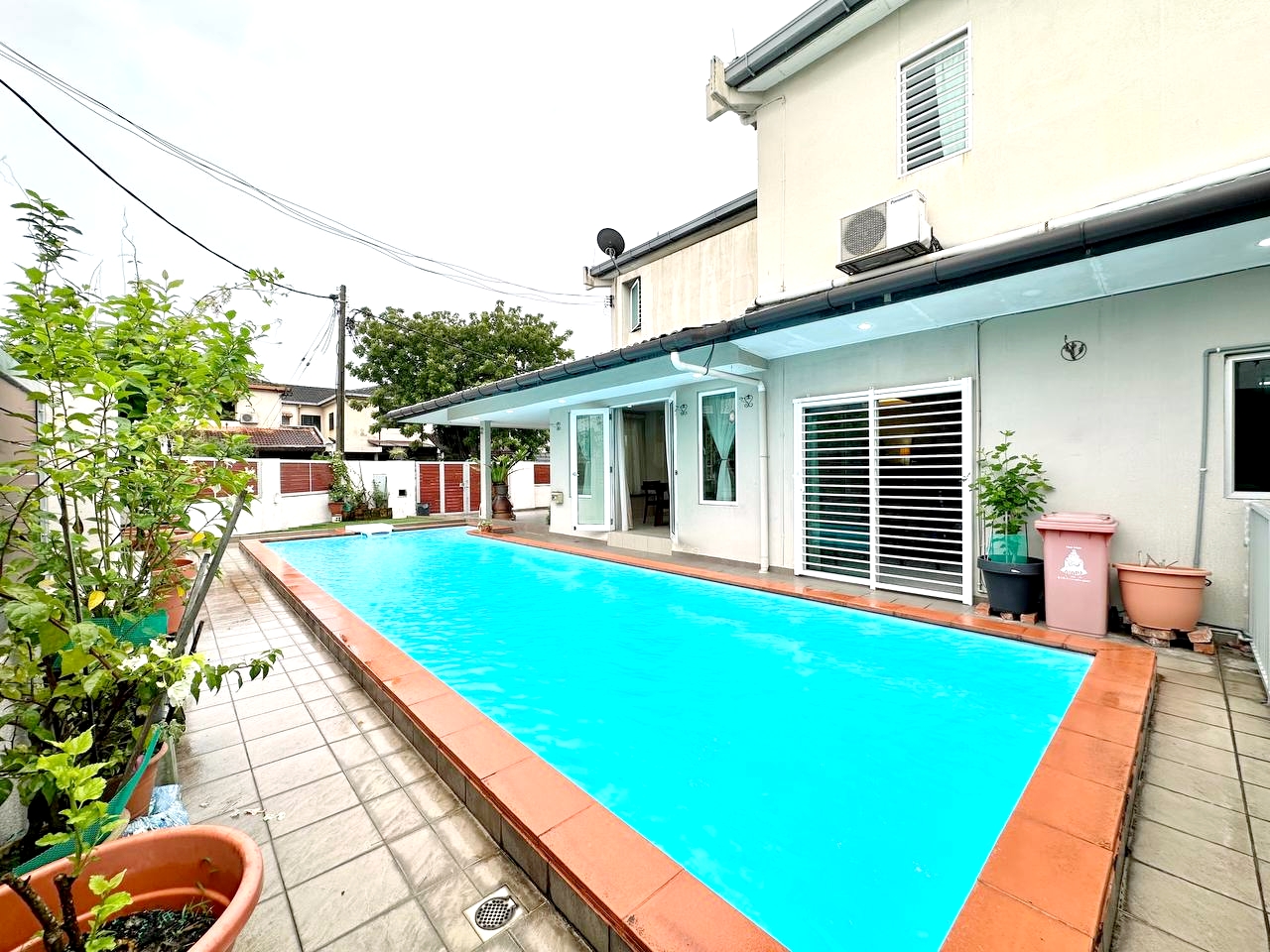 Corner Lot Double Storey Damansara Utama Petaling for Sale at Selangor ...