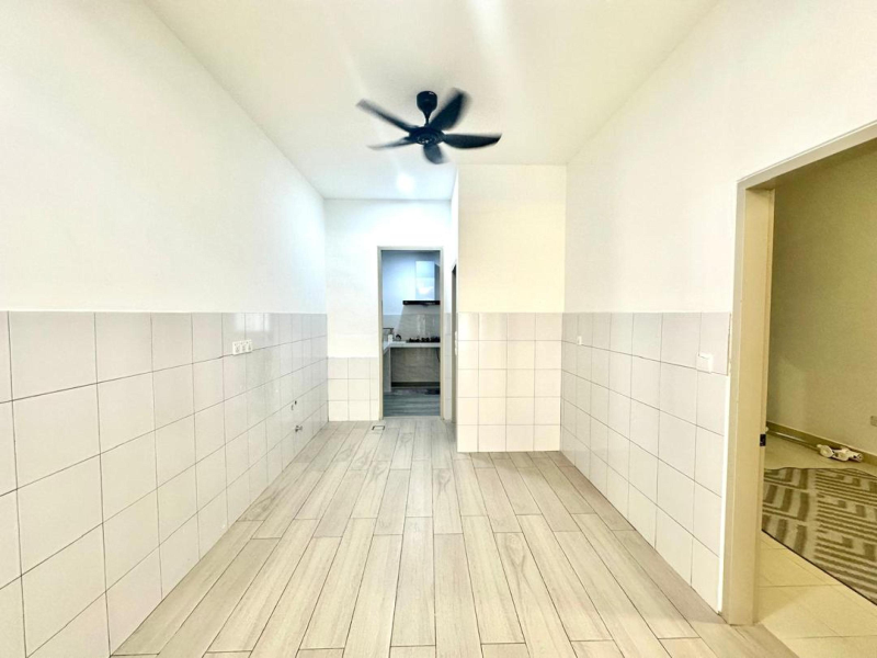 2 Storey Intermediate House Terrace Serenia City - Malaysia Property Condo