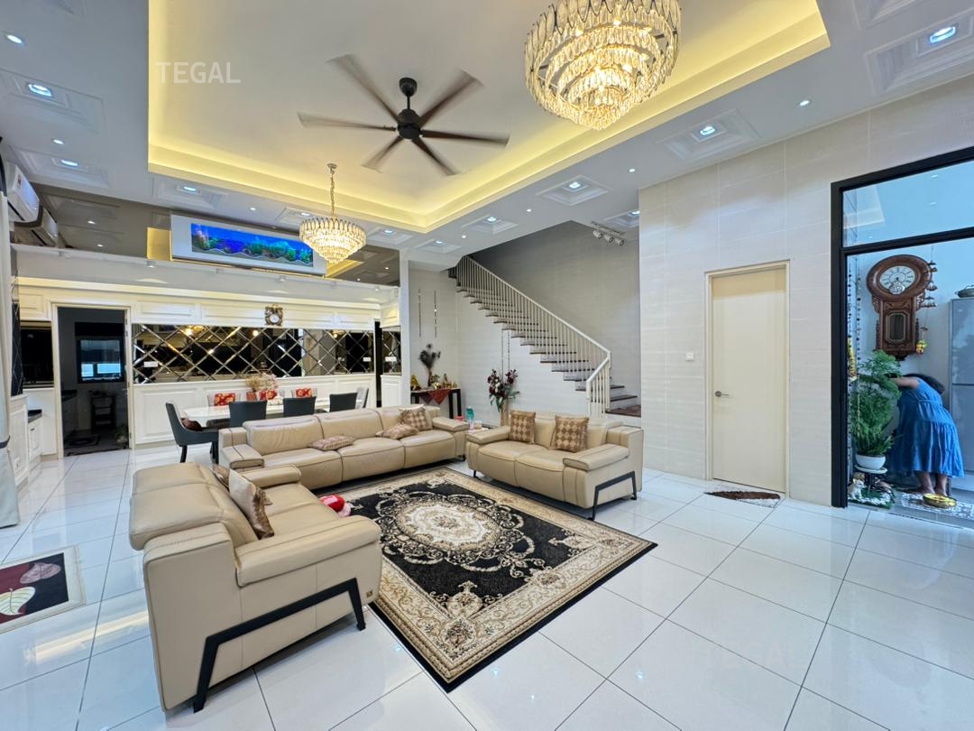 Brand New Broadleaf Residence 3 Sty Semi D - Malaysia Property Condo