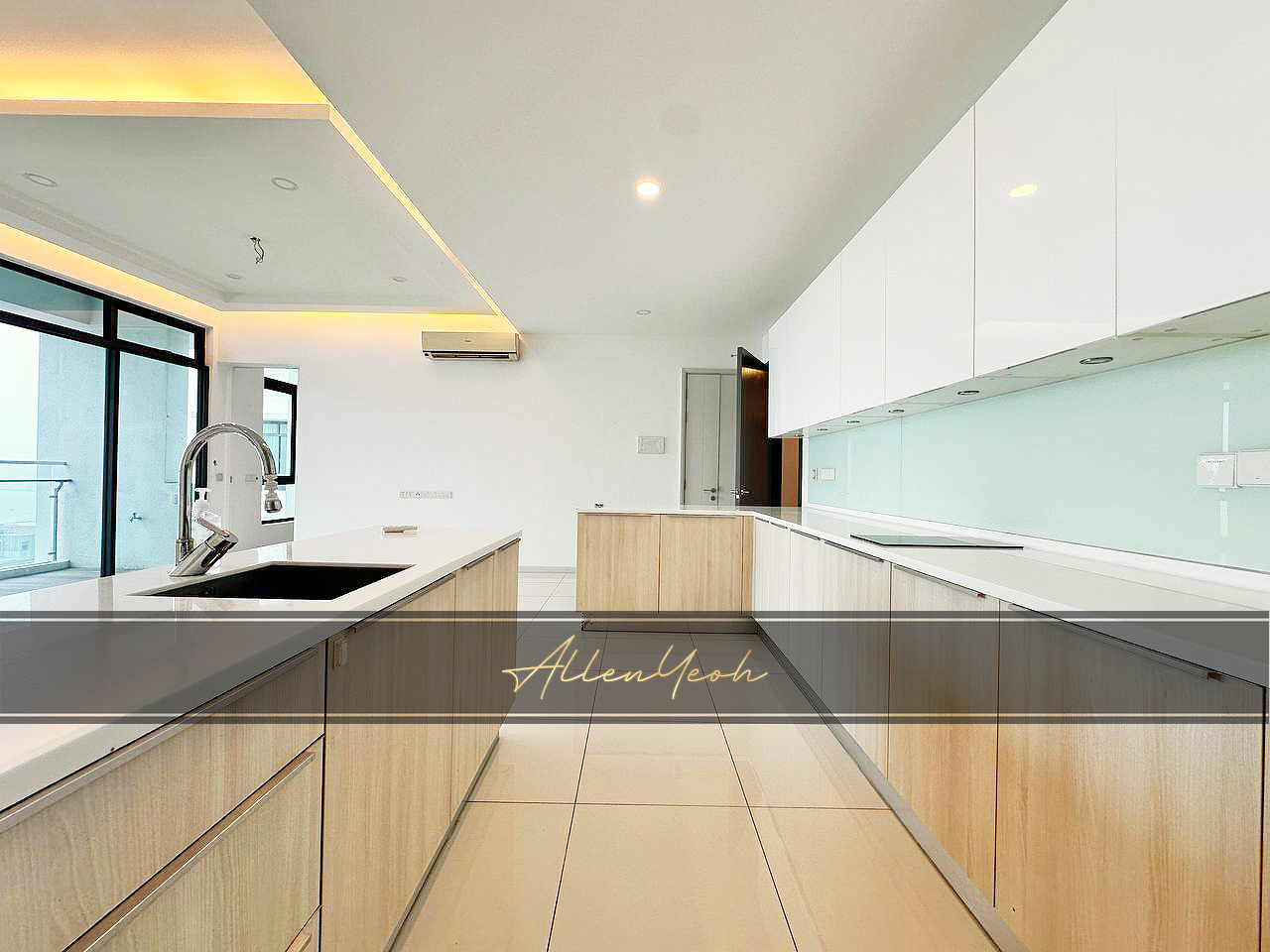 The Light Collection 3, 2163sqft High Floor for Sale at Penang Gelugor