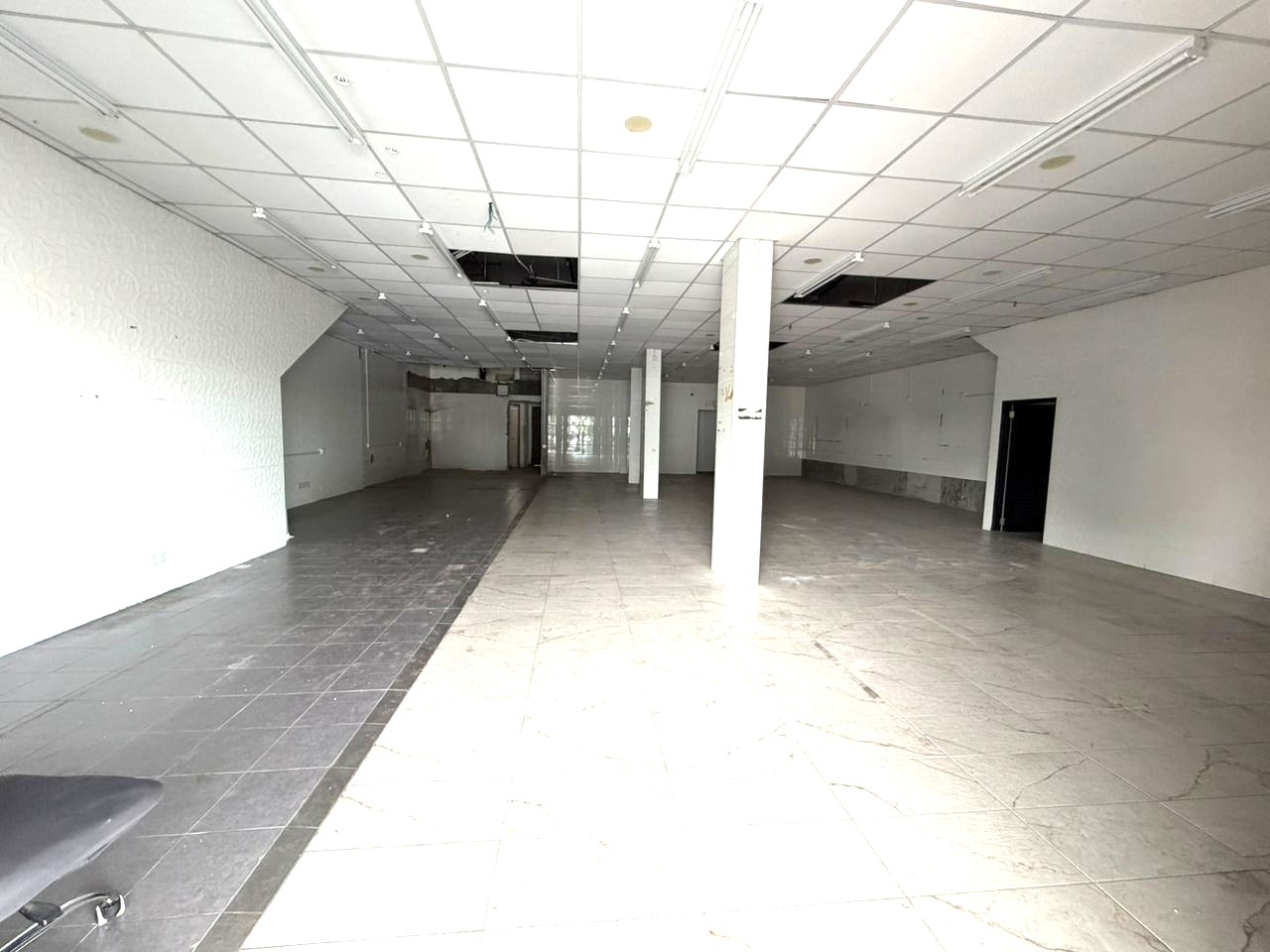 Ground Floor 2 units side by side Facing Mainroad - Malaysia Property Condo