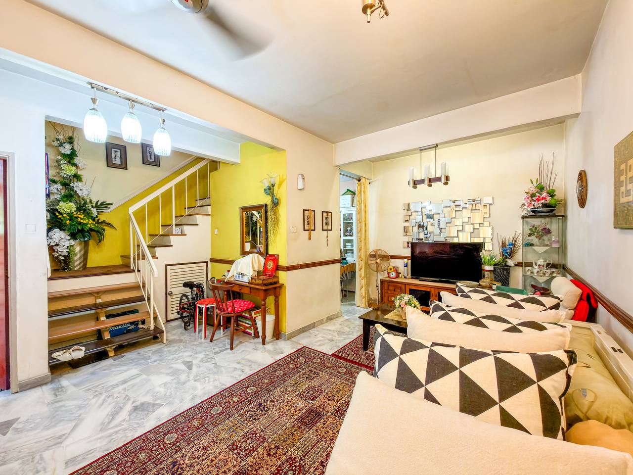 Fully Furnished 2 Storey Terrace Usj 6 Subang Jaya - Malaysia Property Condo