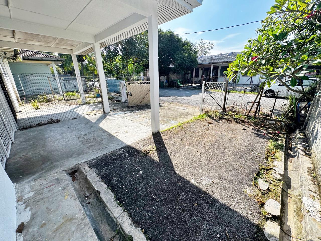 Single Storey House Taman Desaria Nilai for Sale at Negeri Sembilan Nilai