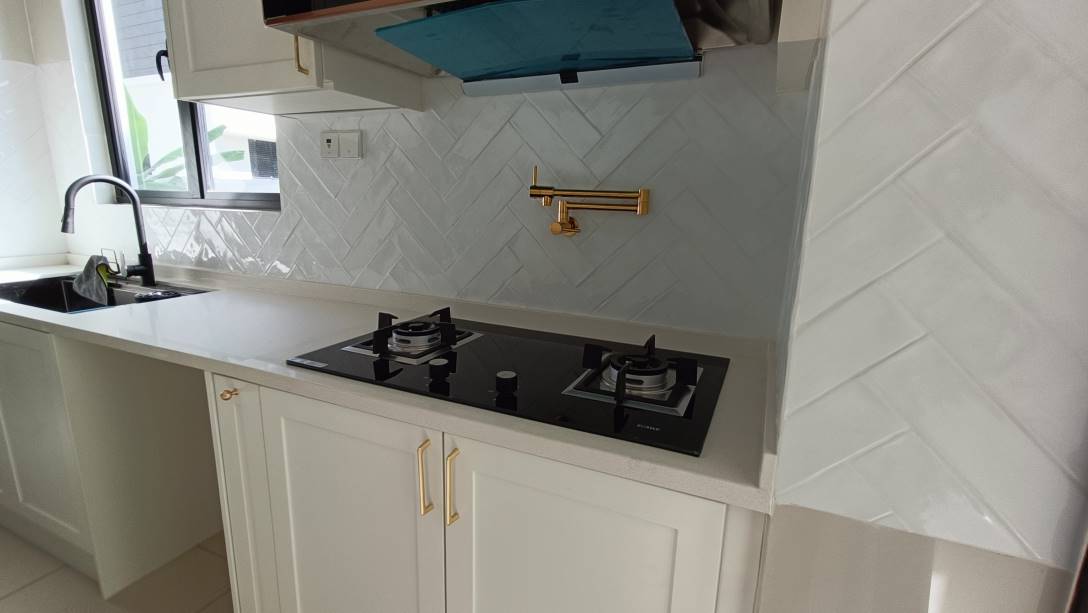 Renovated Double Storey Semi-D Reesia Elmina for Sale at Selangor Denai ...