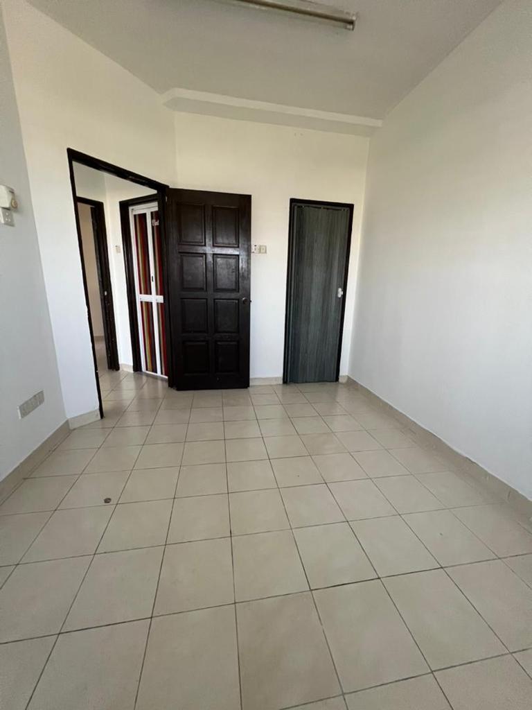 Apartment Komuter Raya Seksyen 19 Shah Alam for Sale at Selangor Shah Alam