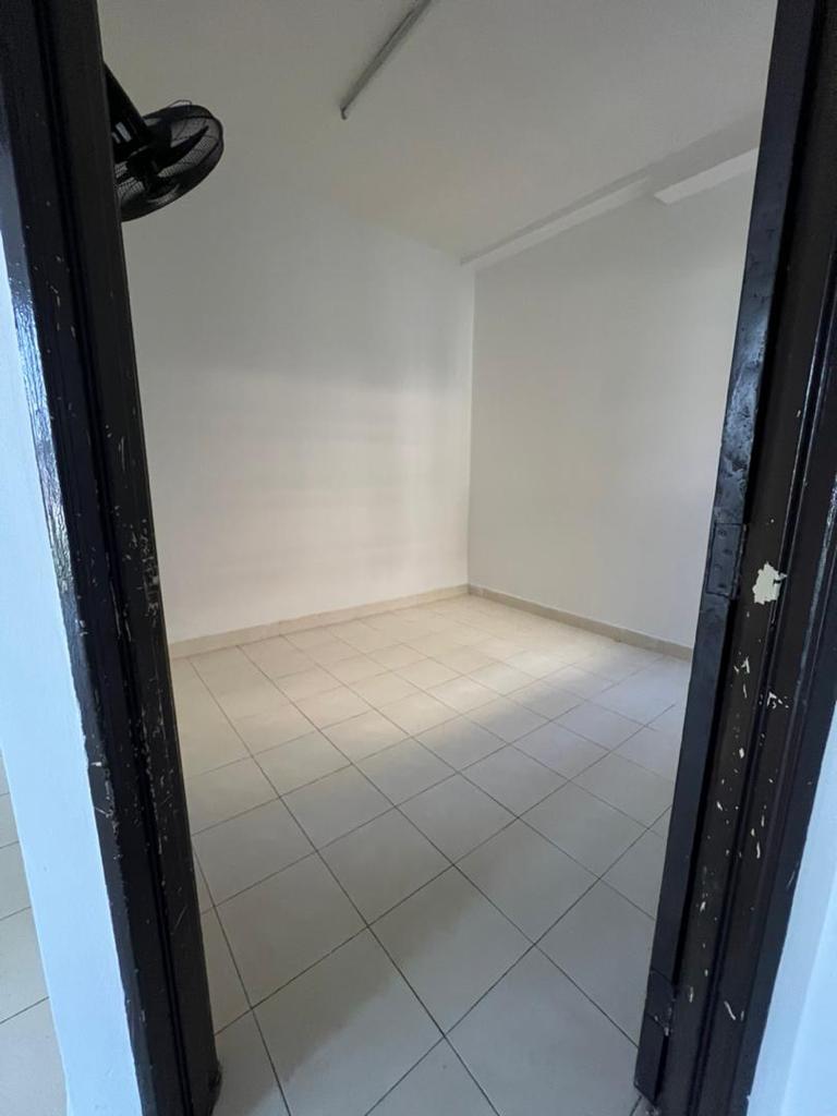 Apartment Komuter Raya Seksyen 19 Shah Alam for Sale at Selangor Shah Alam