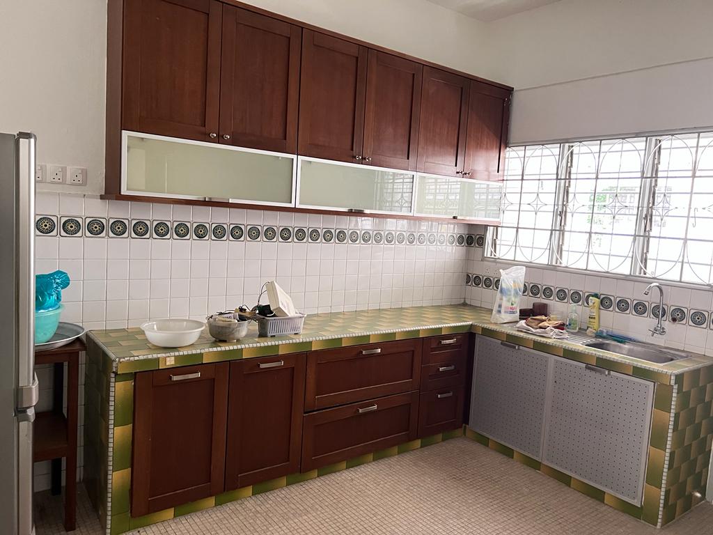 [WTR] Seksyen 19 SS2 Double Storey Furnished by Ja