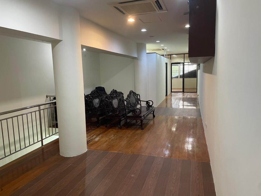 Georgetown Office Space 1800sf Renovated Air Cond - Malaysia Property Condo