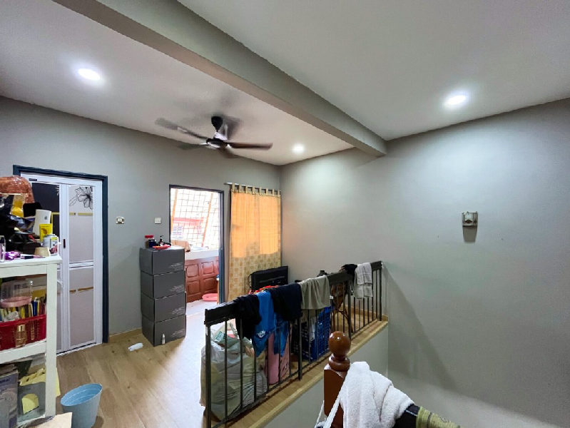 RENOVATED 2 Storey Terrace Taman Bukit Saga Seksyen 26 Shah Alam for Sale at Selangor Shah Alam